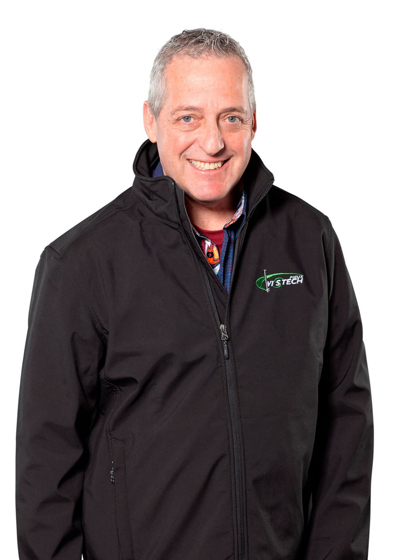 Installation de pieux vissés - Vistech Suroit | Service d'expert